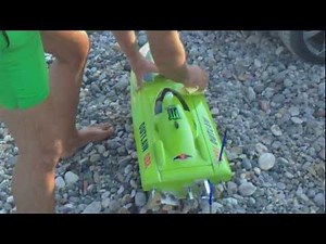 RC BOAT FAST '''''MONSTER''''' (48.5 mph) Thunder Tiger Obl Outlaw