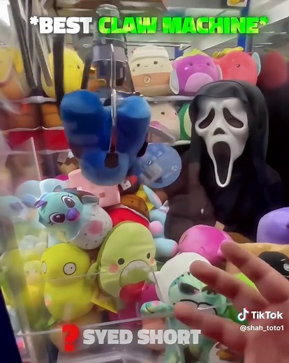 BEST CLAW MACHINE PRIZE 💀 #trollfaceedit #trollface