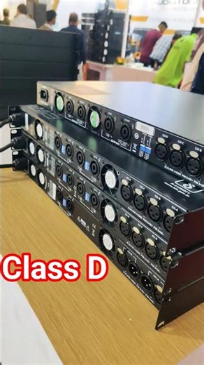 WHARFEDALE PRO CLASS D PROFESSIONAL POWER AMPLIFIERS LINEARREY 4CHANNLE AMPLIFIERS LINEARREY