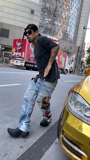 Babababalenciaga World Dance Showcase