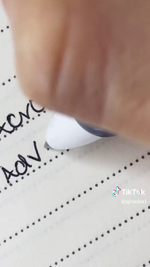 Exploring Advanced Ink: Pilot Acroball Pen Review