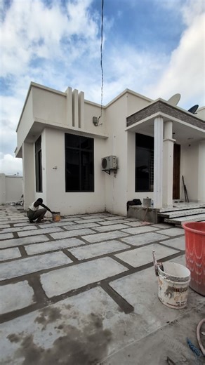 NYUMBA|YAKO|SITE|YETU|CALL WHATSAPP 2550627998391 OR 255760688391 KWA FINISHING NZURI ZA RANGI, SKIMMING, GYPSUM BOARD DESGN, WALL MOULDING, LIGHTNING INSTALLATION, KITCHEN CABINET, TV UNIT, NA DECORATIONS ZOTE ZA KISASA NNJE NA NDANI BEI ZETU NI NAFUU NA UBORA WA KAZI ZETU NI WA HALI YA JUU #decor #interiordesign #instagram #malengoadhabu💪💪🔥🔥🇹🇿 | Sama finishing