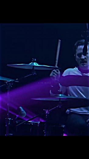 Thunder - Imagine Dragons Lyrics 🎵