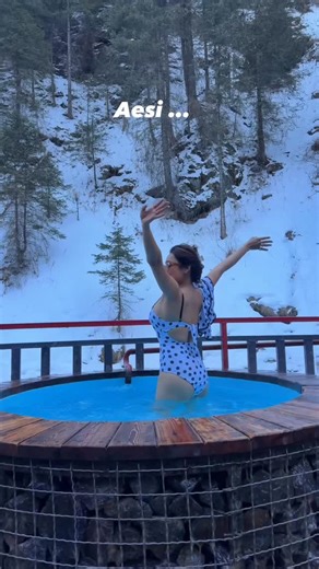 Aarya voraa || Travel 🇮🇳 | Let’s Guess the Location 😉 After that question… this is my answer.!! Travel to a place where you hike 30 minutes through snow and tiny... | Instagram