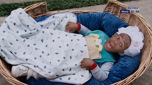 27K views · 386 reactions | Când l-au adopotat... nu știau că este bărbat. Restul... este comedie! Ăla micu' ⏰Marți, de la 21:30, la PRO TV | PRO TV | Facebook