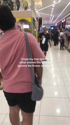 Boyfriend Ignoring Flowers: A Relationship Reflection