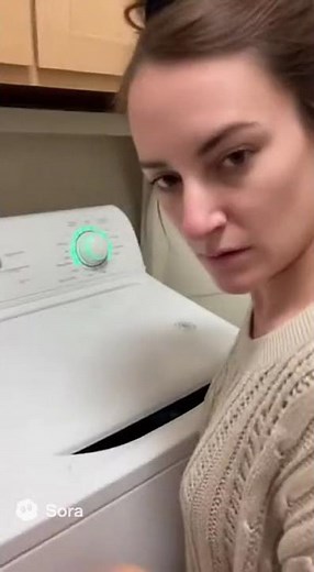 Cat Accidentally Gets in Washing Machine 😱 Funny & Panic Moment | Viral Cat Shorts 2025