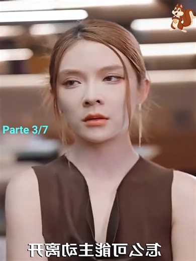 P 3/7-La esposa descubre que su marido le es infiel y entra a un hotel con su amante, pero en lugar de xin lỗi, él la insulta y sus dos hijos biológicos se ponen del lado de la amante. Humillada y destrozada, ella decide irse para buscar una nueva felicidad, dejando atrás un arrepentimiento que llegó demasiado tarde #DramaDeCEO #MiniSerieRomántica #DramaCorporativo #HistoriaDeAmor #DramaChina | Green Computer