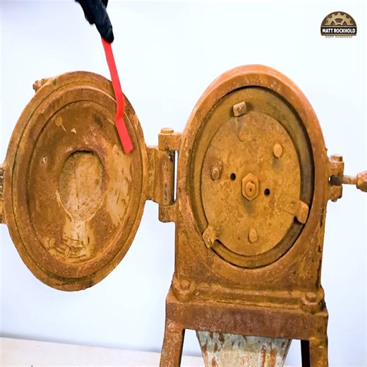Still Works After 100 Years! Restoring a Rusty Antique Flour Mill Machine #AntiqueRestoration #OldMachine #AmazingRestoration | Matt Rockhold