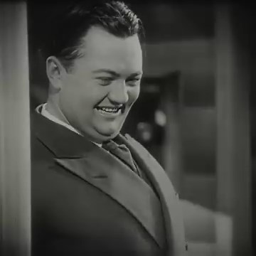 G. W. Pabst’s sordid melodrama PANDORA’S BOX; one of silent cinema's great masterworks, starring Louise Brooks; will be released on Blu-ray - UK Debut - from 30 October. Presented from a new restoration. PRE-ORDER now https://bit.ly/3pYPorh | Eureka Entertainment