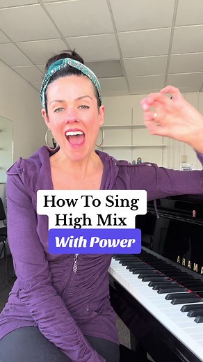 How to sing those high notes in your mix voice without strain! #mixvoice #howtosinghigh #highnotes #belting #voicecoach #singerlife #voicetips