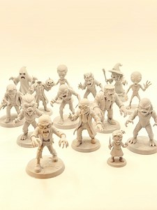 Classic Monsters Miniature Set – 17 Horror Figurines for Collectors & Halloween Decor - Etsy