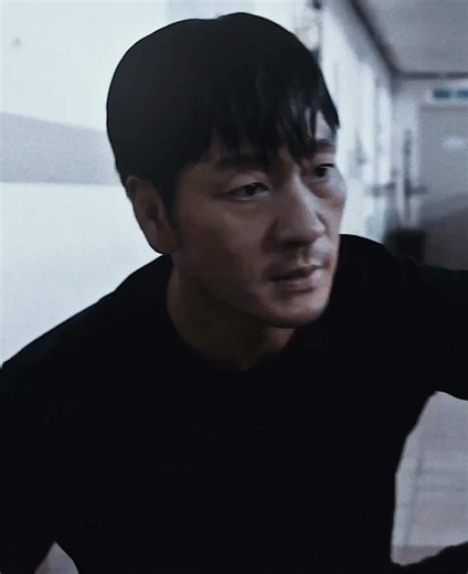 drenched frustrated hae soo in a black tee? im SAT. #thegreatfloodedit #parkhaesoo #kdrama #fyp #stvrkie