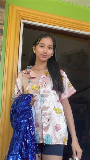 JS Prom Highlights: Unforgettable Moments and Outfits