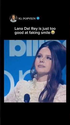 Lana Del Rey is just too good at faking smile 😭
