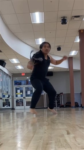 #nativeamerican #nativeamericanmusic #powwowtrail #cree #nativepride #nativepeople #sioux #indigenous #navajo #FirstNations #powwow #jingledress #culture #suite #dancing #viral | Indigenous Peoples Of The Americas | Facebook