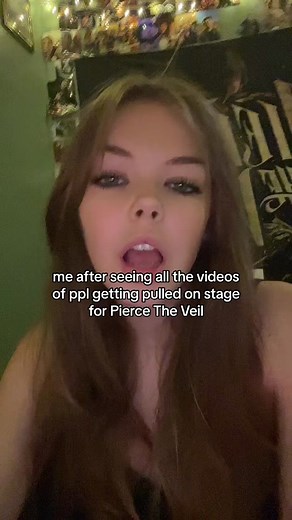 Exciting Moments with Vic Fuentes on Stage: Pierce The Veil Fans Share Their Stories