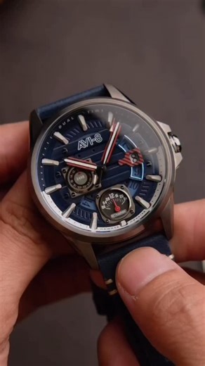 ✈️ Inspired by test pilot John Farley, this watch channels the spirit of the Hawker Harrier Farley Multifunction with its dual time retrograde display and robust design! ⌚️🌟 Shop today on 𝙖𝙫𝙞-8.𝙘𝙤𝙢 | AVI-8