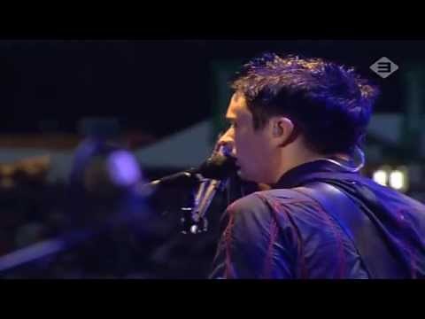 Muse - Sing For Absolution live @ Pinkpop Festival 2004