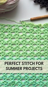11K views · 98 reactions | Looking for summer stitches? Then this pattern is just for you. With only a 2-row pattern repeat, it’s fun and easy! 臨 ‼️To receive the full tutorial, send me a direct message with the word ‘Summer!’ and I will send you the link! ‼️ 理Find the Compression Glove under the link in my bio @themailodesign or send me a direct message, and I will send you the link 理 Happy Crocheting, Love You All, Lena ♥️ | TheMailoDesign | Facebook