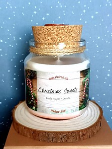 Christmas' Sweets Candle - Red Berries & Vanilla - Etsy UK