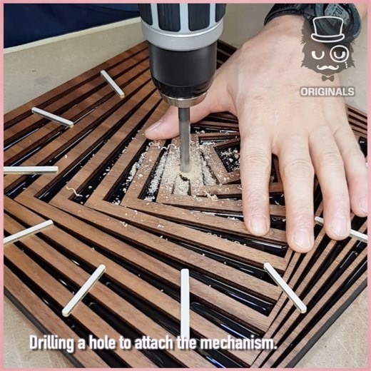 This Clock is a True Work of Art ! ⚒️🤩🕰️ | Simple