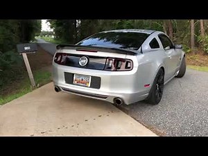 2013 Mustang GT W/ cat deletes, 3 inch H-pipe and Flowmaster Outlaws