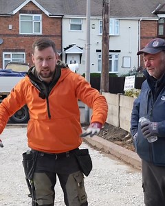 ATTENTION TRADESPEOPLE: Get yourselves some of these (WORKFIT) | Lawn Stripes and Hedges - Limited