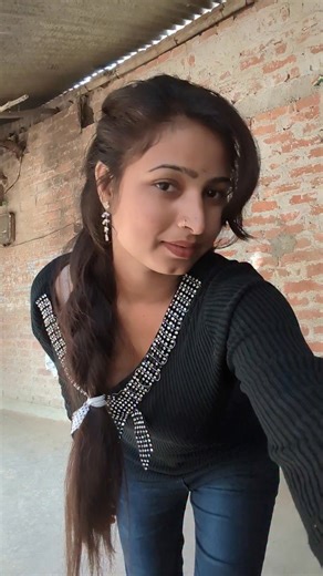 Neha Mukherjee on Instagram: "Mohabbat #fbreelsvideo"