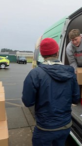 1.3K views · 53 reactions | Once again, Marion Polk Food Share shows up to deliver another 140 boxes of food for the Santiam Community. These boxes were part of the $100,000.00 that Marion County, Oregon Board of Commissioners approved to help households whose SNAP was interrupted. Ben and Eric showed up once again to meet SIT MOBILE volunteers who loaded carts and moved them inside. Not all heroes wear capes! | Santiam Service Integration | Facebook