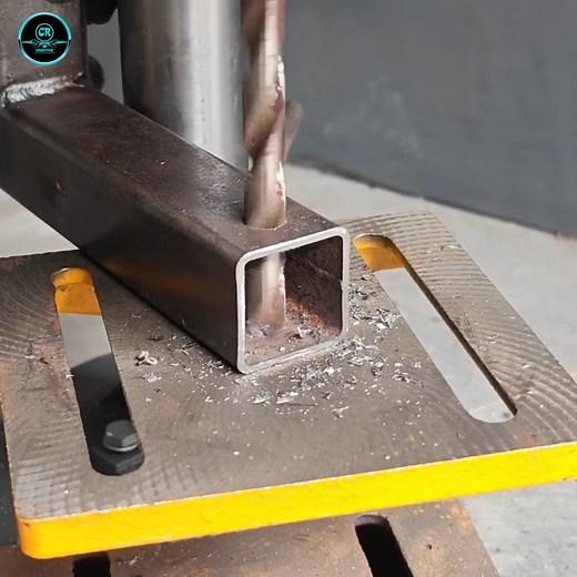 17K views · 248 reactions | not many people know about this amazing creative tool idea-Homemade tools | CR Creative | Facebook