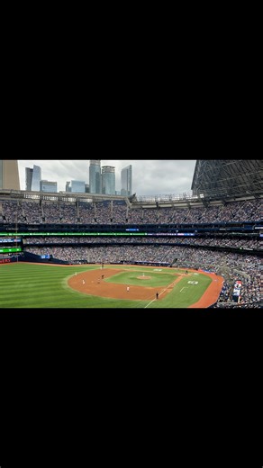 1.5K views · 148 reactions | Enjoy this timelapse of the Rogers Centre roof closing! | Bryan Hoch | Facebook
