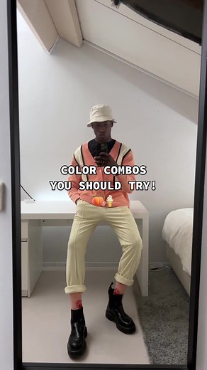 Peach & Cream Outfit Color Combos to Try