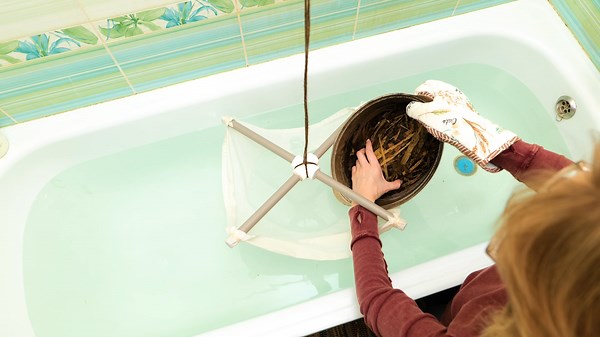 This girl's creativity knows no bounds🥰 I'm amazed at how many things she can come up with 🪵