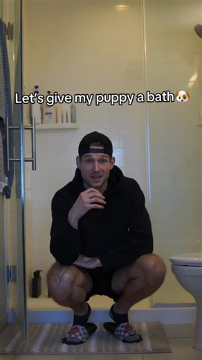 Giving my puppy a bath | Tommy Taylor
