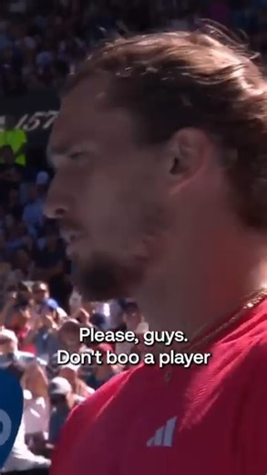 True sportsmanship 🙌 Alexander Zverev praised Novak Djokovic, defending him against boos after his injury retirement at the 2025 Australian Open | TNT Sports