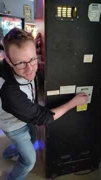 What's inside an arcade machine? Let's have a look! #arcade #retro #nintendo #gaming