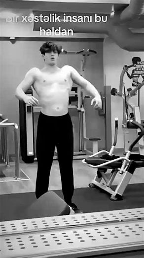 “Məhdudiyyətlər yalnız fikirdə olur. “Bu, idman deyil… bu, xarakterdir.” #tiktokviral #bodibilding #keşfetteyizzz #vipviral #tiktokviraltrending