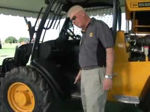 Product Review: JCB 524-50 Compact Telescopic Handler