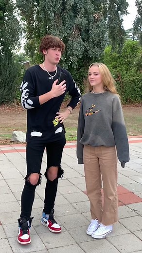 Asking girls what their body count is 😂😳 #girls #foryoupage #foryou