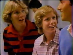 1982 Aim mint toothpaste commercial