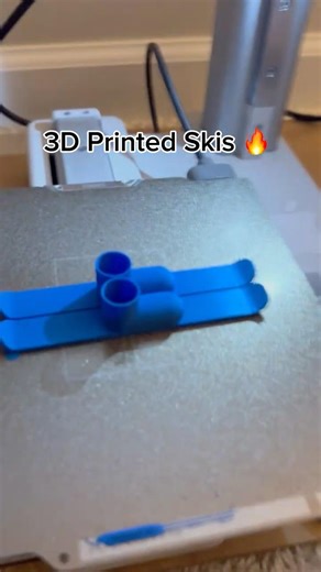 3D Printed Skis ⛷️ #3dprint #3dprints #3dprinting #3dprintingmachine #skiing #3dprinter #fidget
