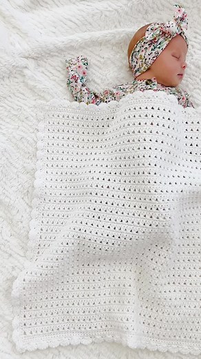 Baby Kate’s Crochet Blessing Blanket Pattern | Daisy Farm Crafts