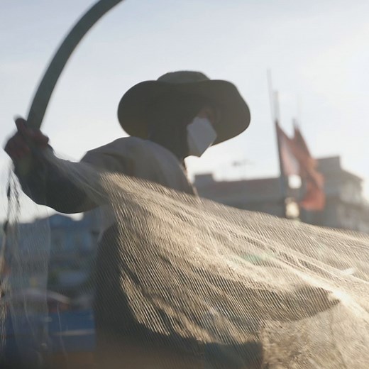 On a remote island in Vietnam, patients once had to travel to the mainland for a medical scan, often a long and costly journey. Now, with the island’s first CT scanner and on-site X-ray, care is available right at home. It’s a milestone for the community and a step toward making healthcare more accessible for everyone. https://www.youtube.com/watch?v=J5KLWwY5qMM&stc=wwhc249203 | Siemens Healthineers