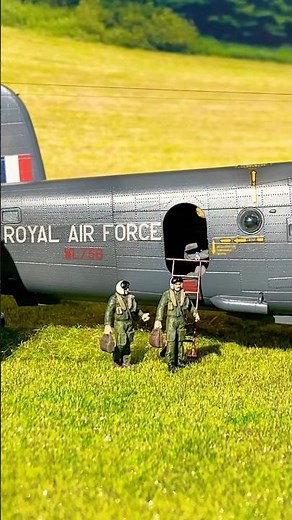 Avro Shackleton 1:72 Revell. First look after complete on diorama!