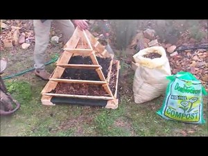 How to fill the Amazing Pyramid Planter