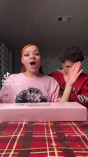 Ok so today y’all we trying the cookies crumble