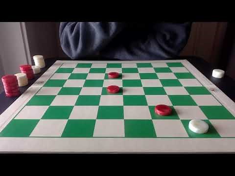 Setting up triple jumps in checkers