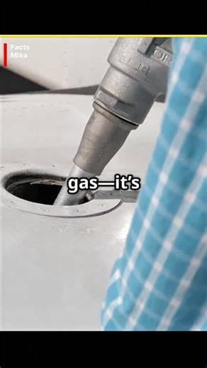 That Unique Smell: The Chemistry of Jet Fuel#shorts #aviation