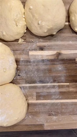 Here’s how @alishafullerbread shapes her dough before final proof. It’s the method she uses most often, with adjustments based on fermentation and feel. There’s no wrong way! How do you like to shape your dough? | Simply Bread Co.